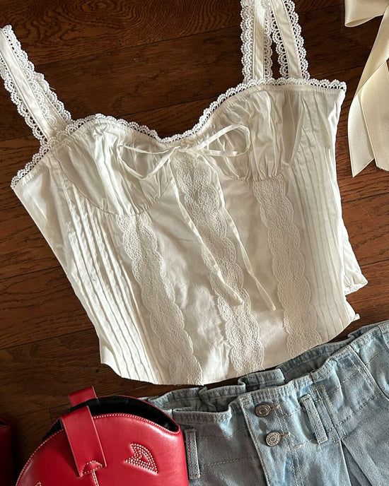 Georgia White Lace Tie Front Sweetheart Corset Top – Cindy Jane Boutique